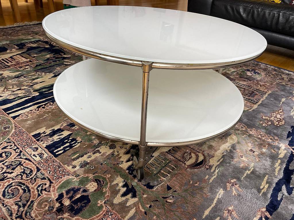 Table basse à roulette Canton Genève - anibis.ch