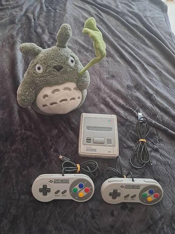 Super Nintendo Mini avec deux manettes et 21 jeux Canton Genève - anibis.ch