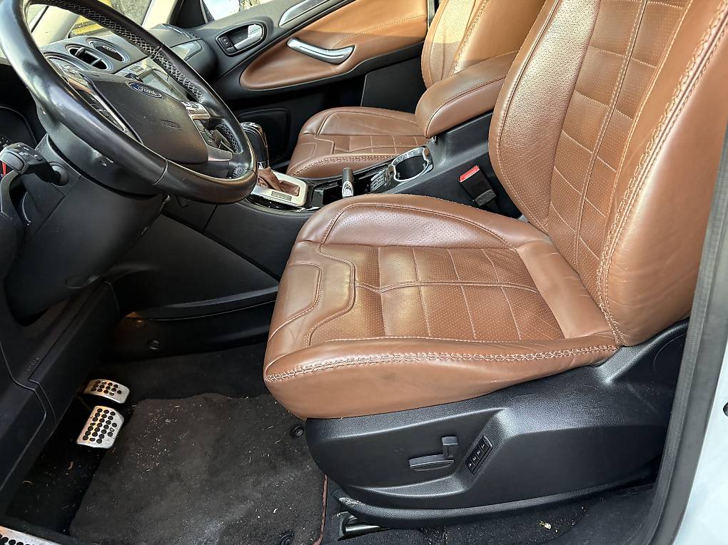 Ford S Max 2 litre diesel automatique Canton Vaud - anibis.ch