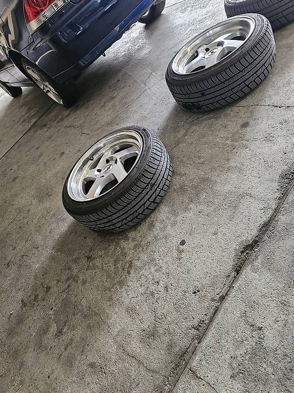 Jantes JR15 17x8 et35 Canton Vaud - anibis.ch