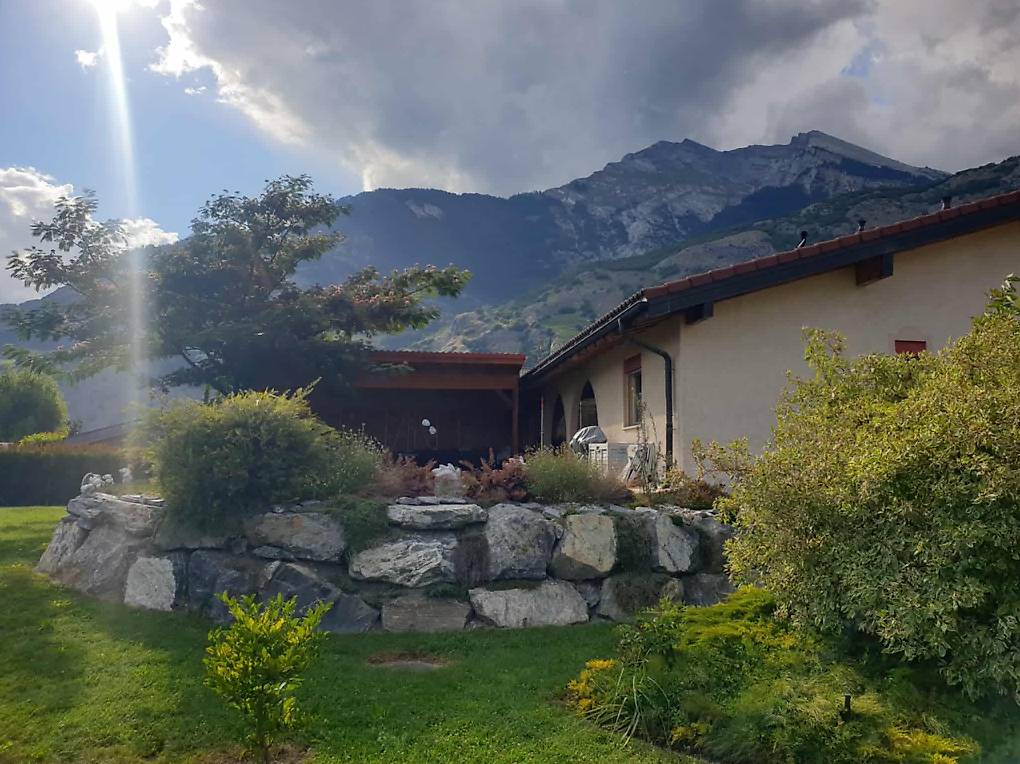 Magnifique et spacieuse villa à vendre à Vétroz Canton Valais acheter ...