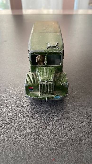 Dinky Supertoys Medium Artillery Tractor 689 made in England Canton ...
