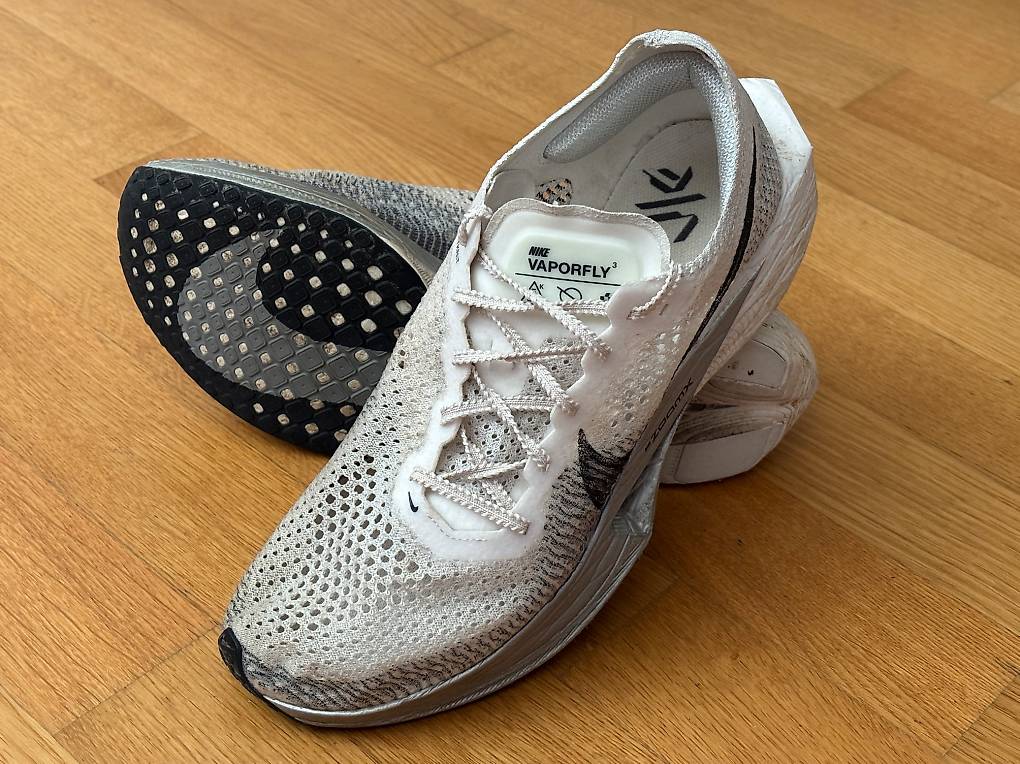 Nike Vaporfly NEXT% 3 (taille EUR 42) Canton Vaud - anibis.ch