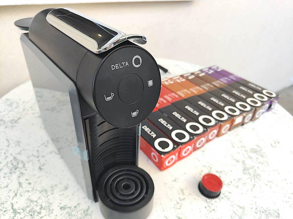 DELTA Machine a CAFE NEUF avec 100 Capsules Canton Genève - anibis.ch