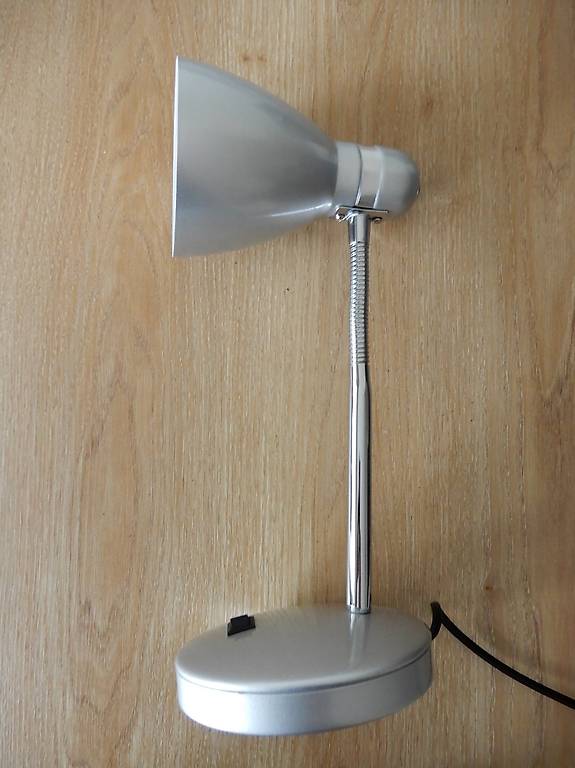Lampe de bureau Canton Vaud - anibis.ch