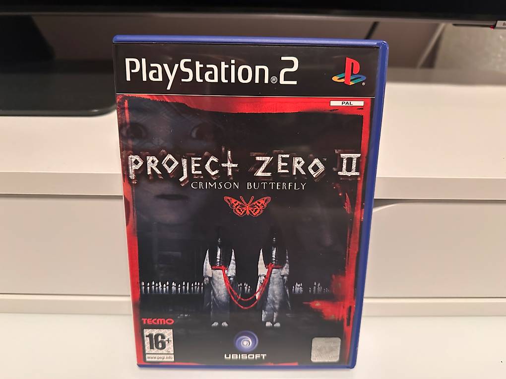 Jeu Project Zero II Crimson Butterfly PS2, boîte française Canton Vaud ...