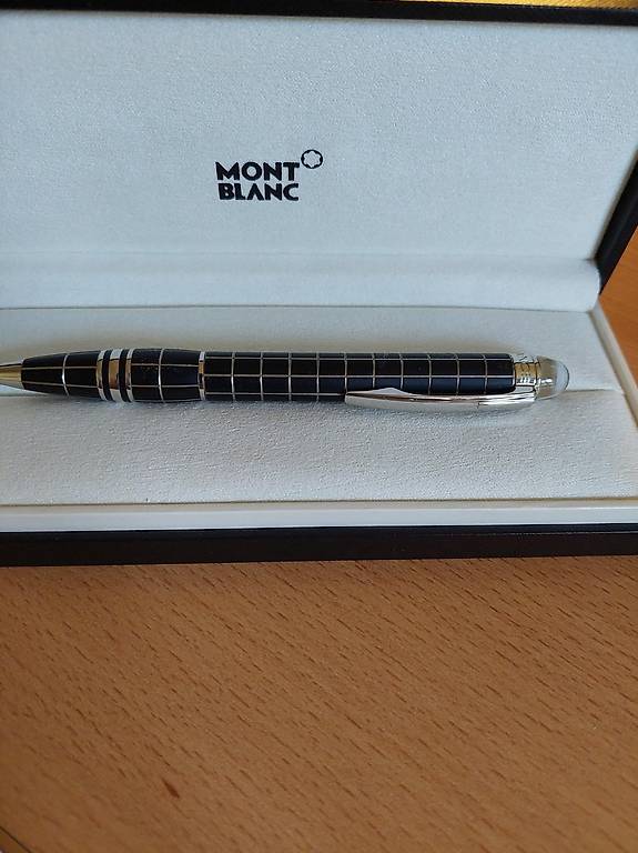Montblanc Starwalker rubber - stylo Canton Vaud - anibis.ch
