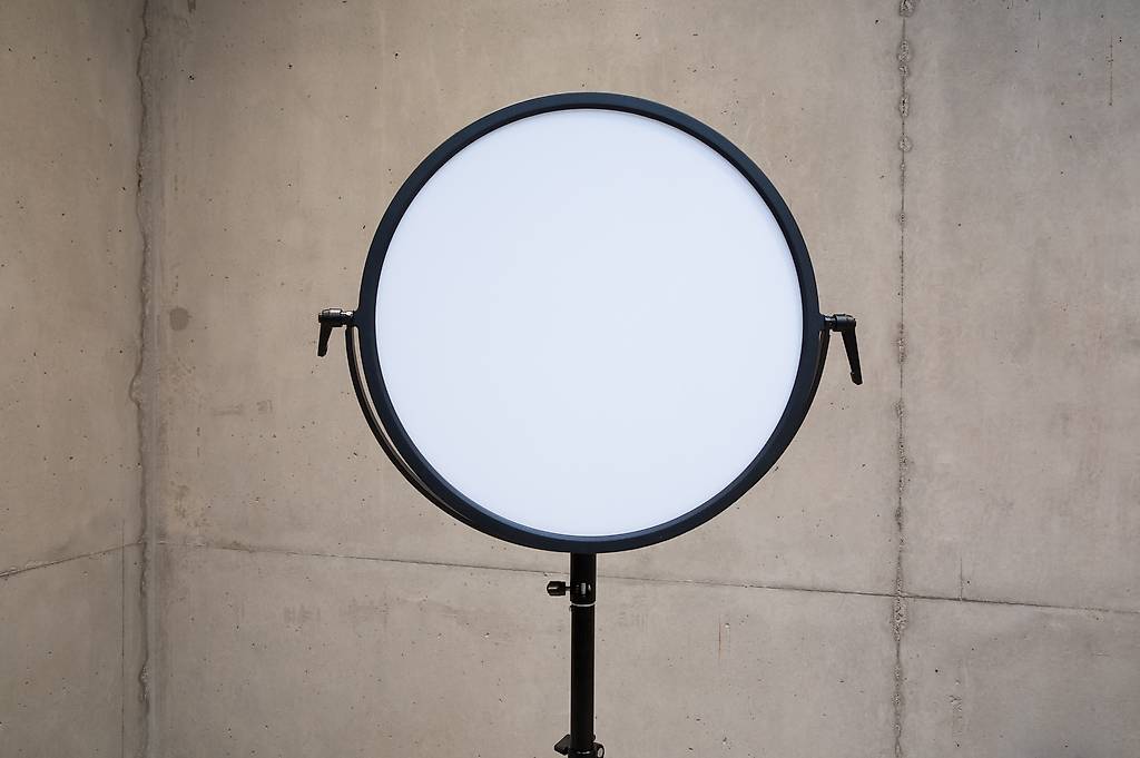 FotodioX FlapJack LED C-700RSV (Diamètre 45 cm) - Bi-Color Canton ...