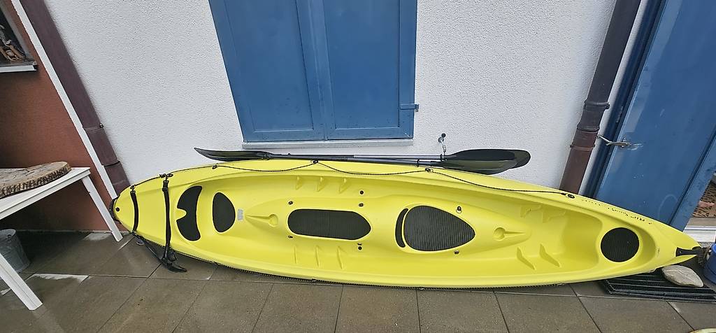 Canoë-kayak rigide 4 personnes Canton Fribourg - anibis.ch