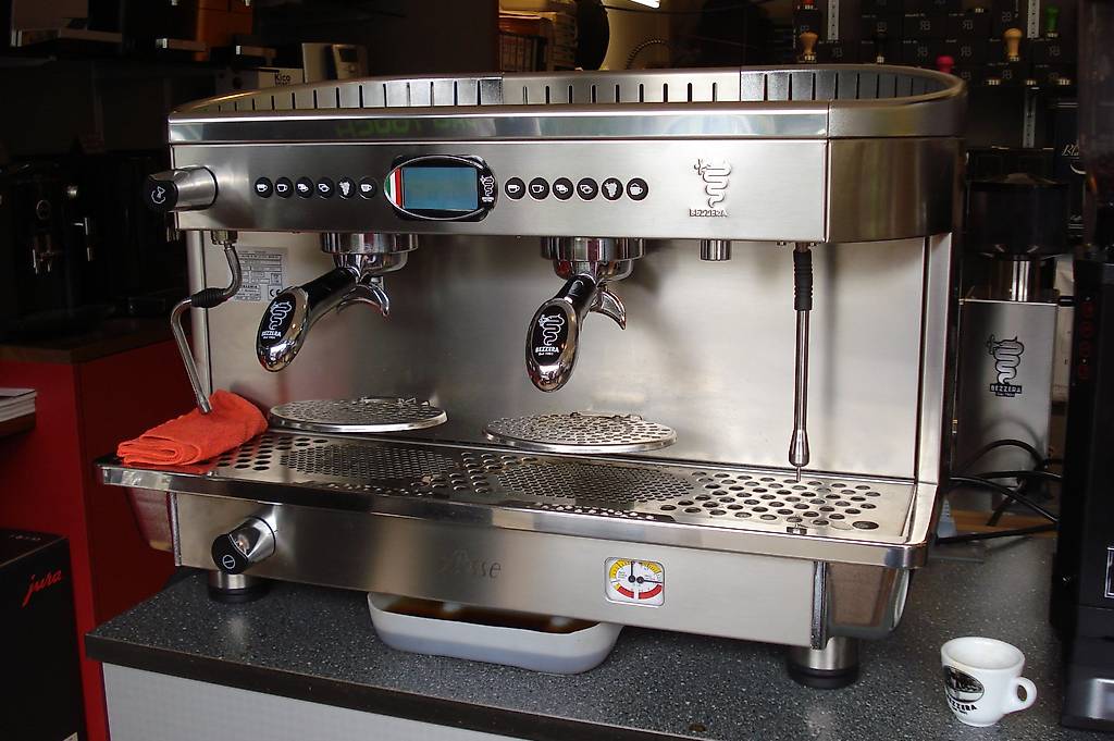 BEZZERA Espresso Cappuccino Maschine Ellisse DE PID 2GR Canton ...