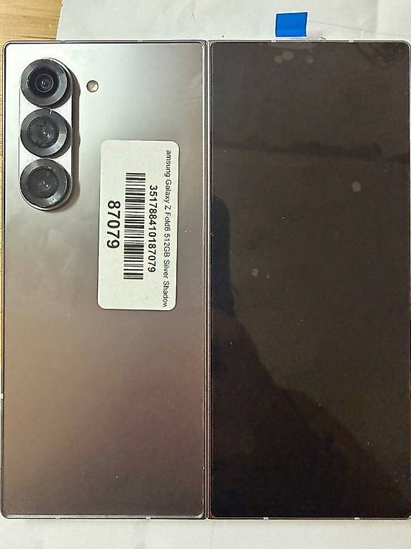 Samsung Galaxy Z Fold 6 512gb comme neuf garanti & facture Canton ...