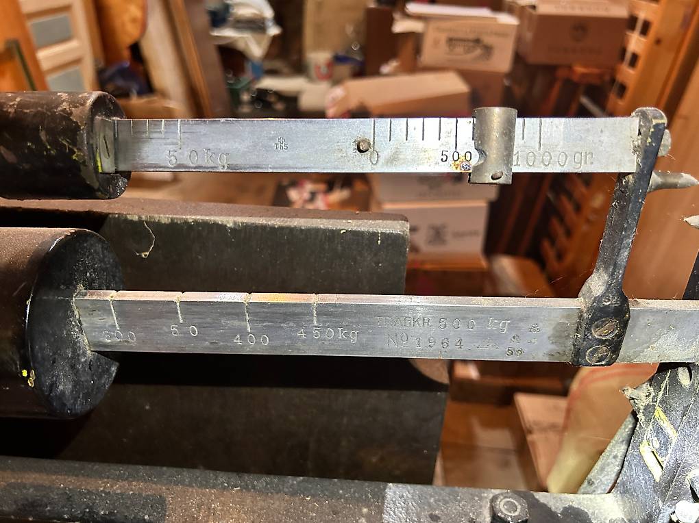 Balance ancienne de gare CFF Canton Vaud - anibis.ch