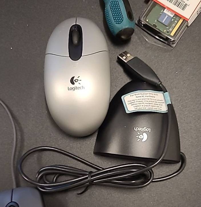 Neue Logitech M280 Comfort Plus Wireless PC Maus Canton Zurich - anibis.ch