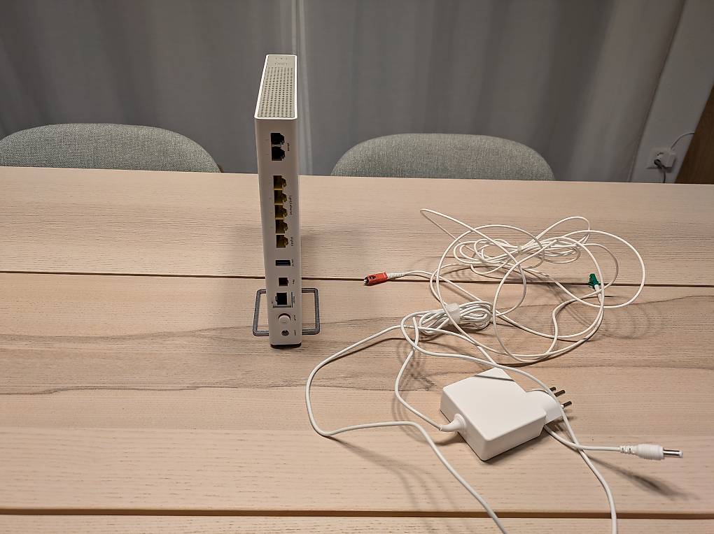 Swisscom Internet Box 4 pour fibre Canton Valais - anibis.ch