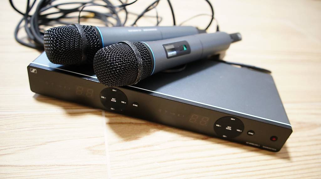 Microphone Wireless Duo Sennheiser Canton Vaud - anibis.ch