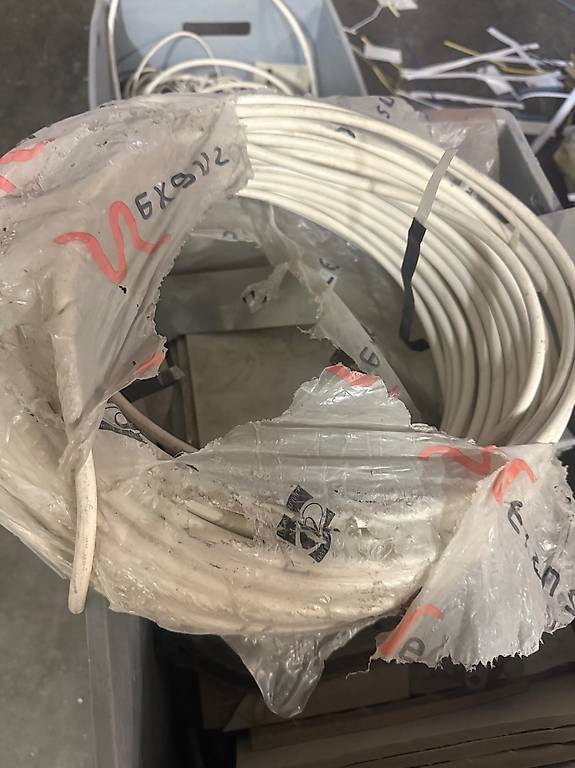 Câble électrique Canton Vaud - anibis.ch