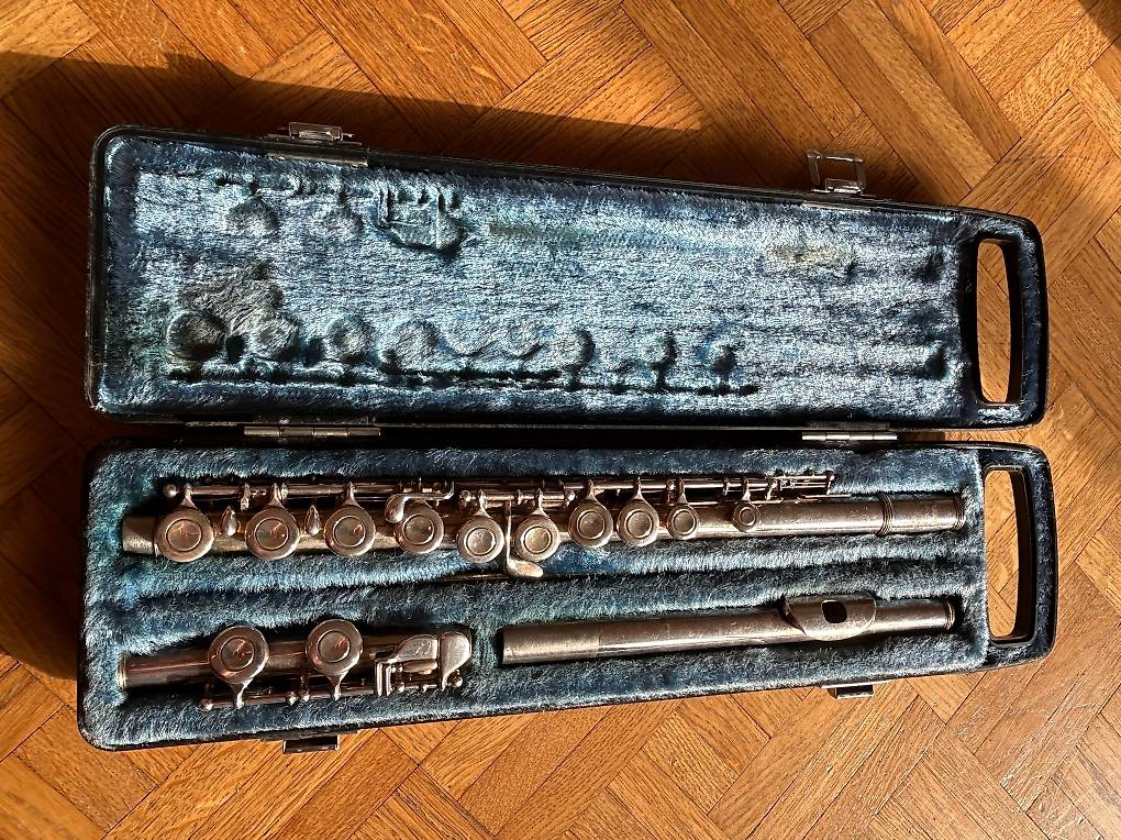 Flûte traversière Yamaha YFL221S Canton Vaud - anibis.ch