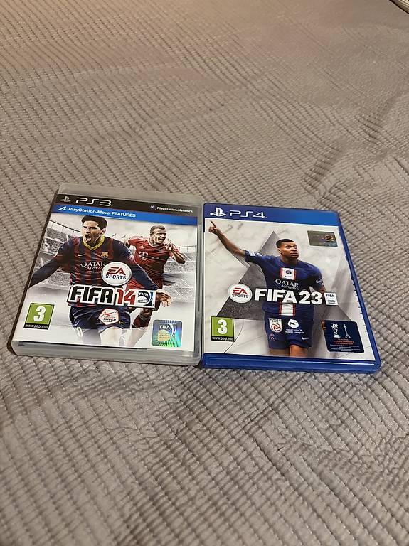 Fifa 23 pour PS4 et Fifa 14 pour PS3 Canton Vaud - anibis.ch