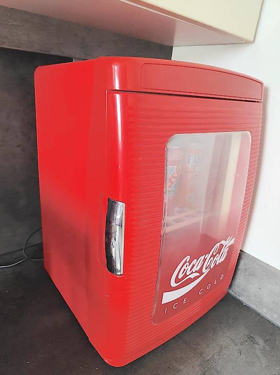 COCA COLA Original Mini-Frigo Vintage ( MiniFidge ) 25 Litre im Kanton ...