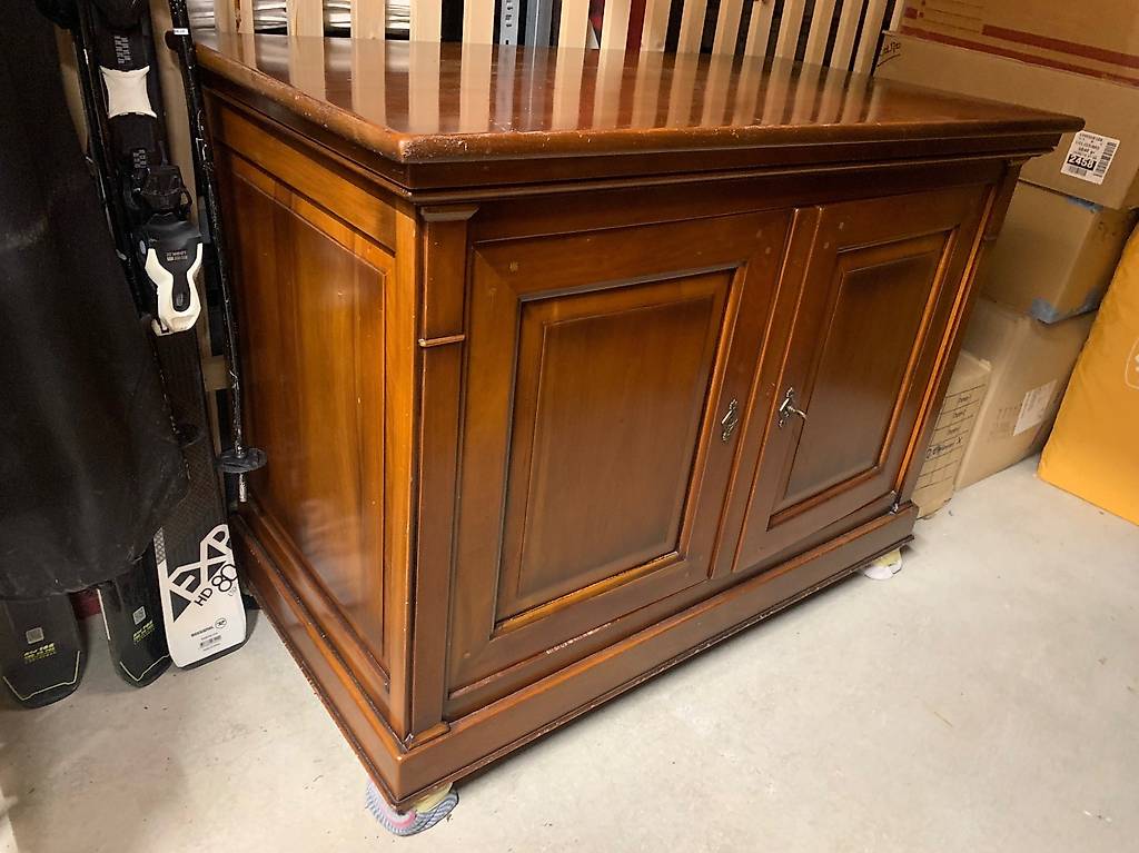 Buffet bois massif Canton Vaud - anibis.ch