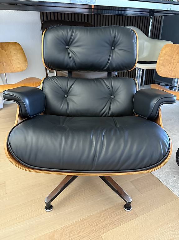 Eames Lounge Chair Herman Miller Canton Vaud - anibis.ch