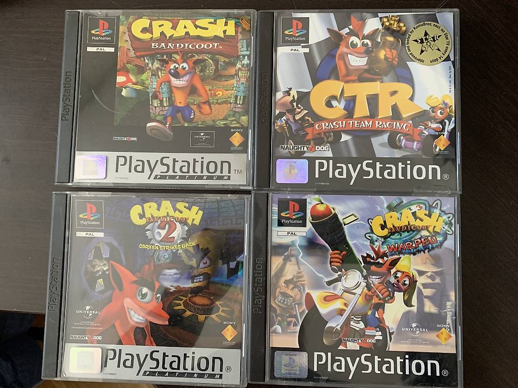 Crash Bandicoot - jeux PS1 Canton Vaud - anibis.ch
