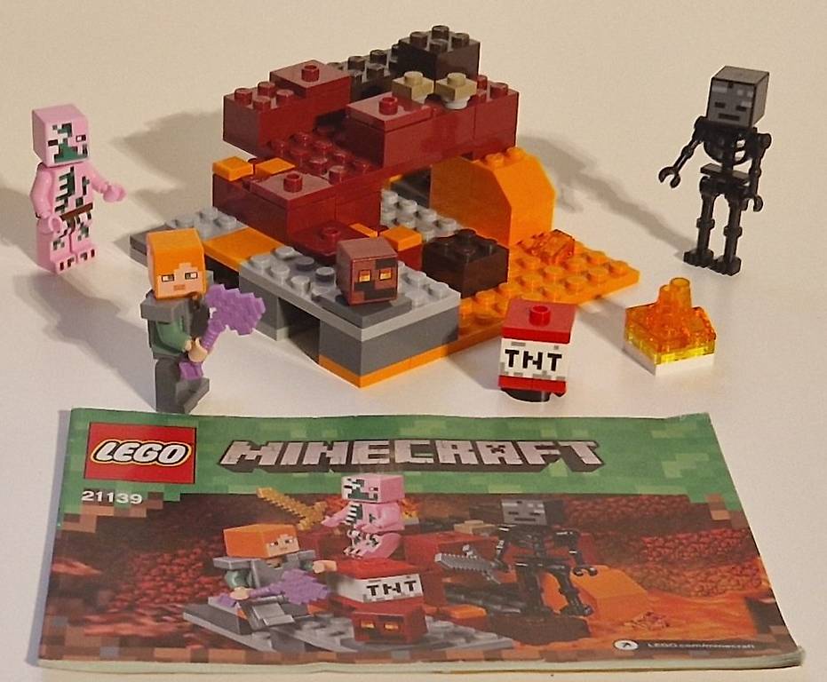 LEGO MINECRAFT 21139 La bataille du Nether Canton Vaud - anibis.ch