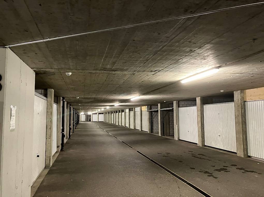 Garage / box à louer - Territer (Montreux) Canton Vaud louer - anibis.ch