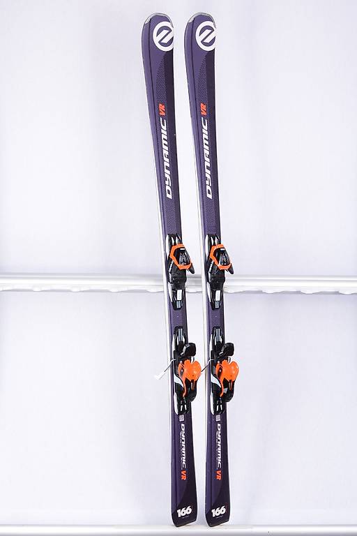 156 174 cm skis DYNAMIC VR, black woodcore + Atomic L10. Canton Berne ...