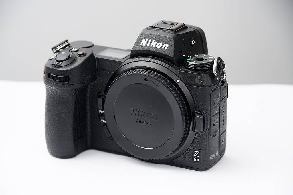 Nikon Z6II Mirrorless + NIKKOR Z 24-70mm f/4 S Lens Kit Canton Vaud ...