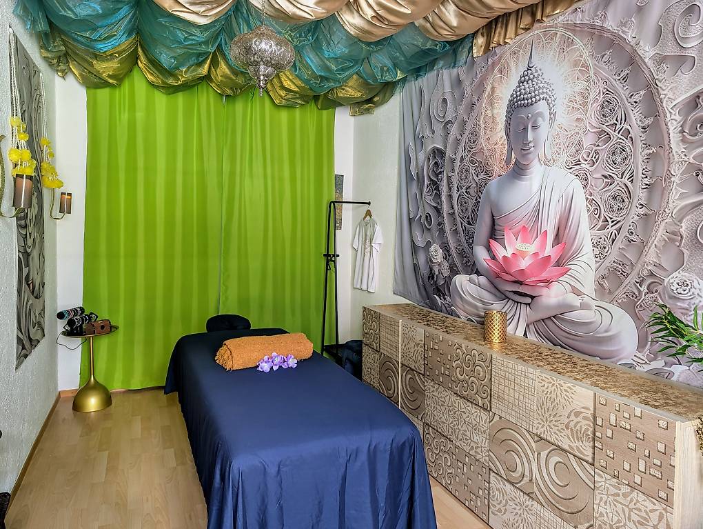 Julia Massage thérapeutique & relaxation Montreux Canton Vaud - anibis.ch