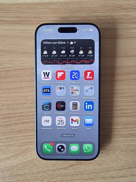 Iphone 17 pro 256go bleu Canton Fribourg - anibis.ch