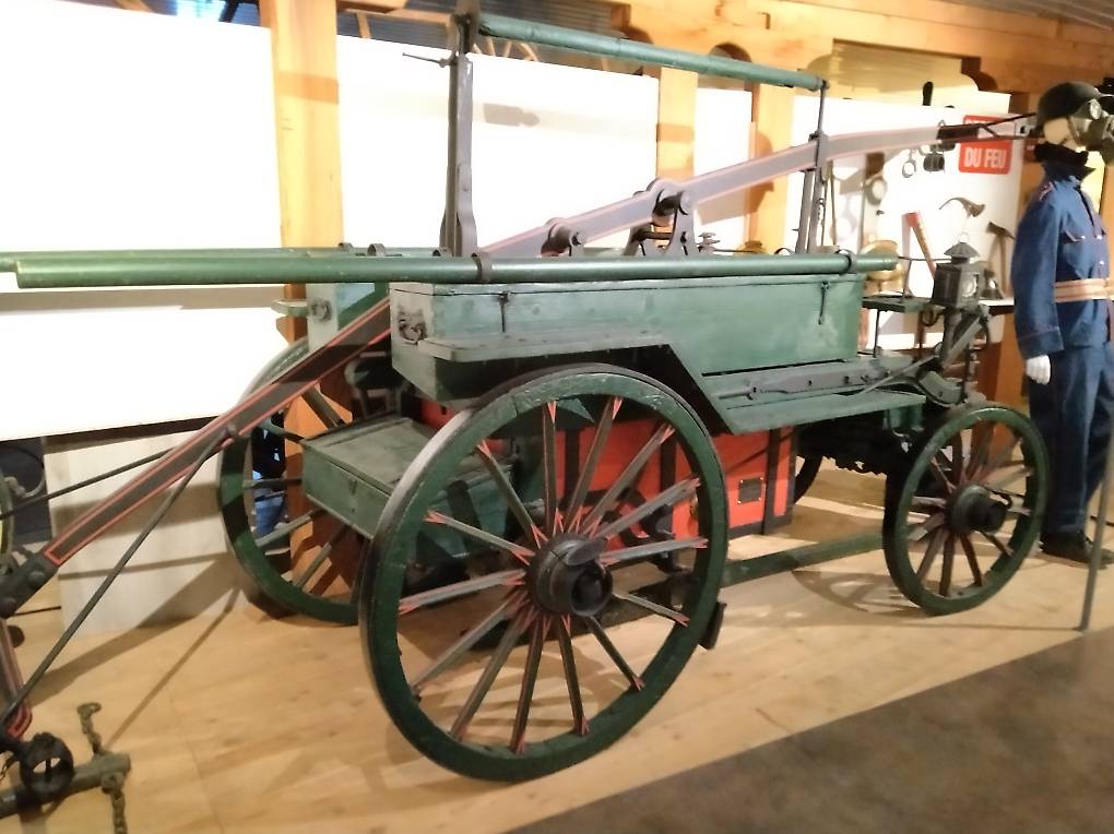 Char de pompier, collection sur le thème des pompiers Canton Valais ...