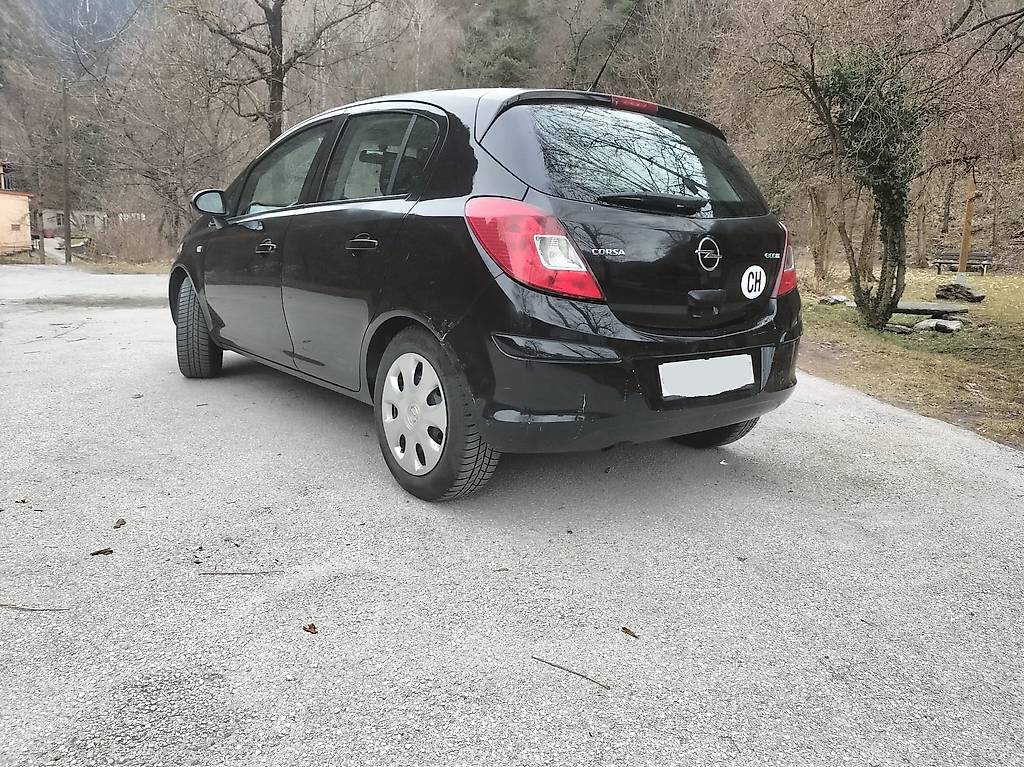 opel corsa d diesel Canton Valais - anibis.ch