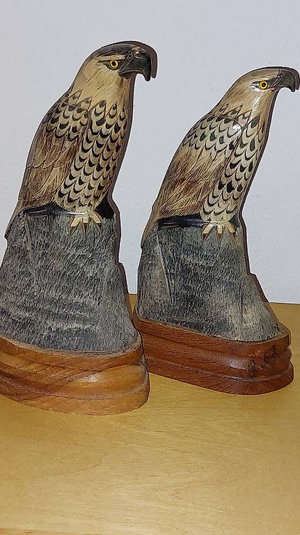 Cornes sculptées en résine Canton Vaud - anibis.ch