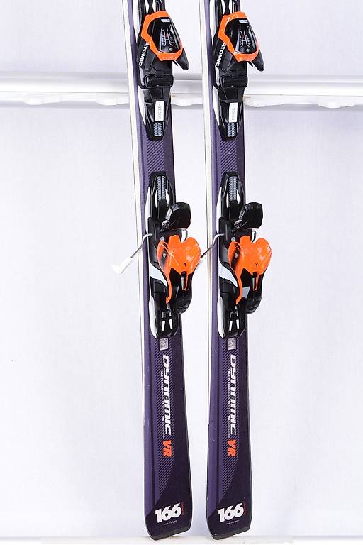 156 174 cm skis DYNAMIC VR, black woodcore + Atomic L10. Canton Berne ...