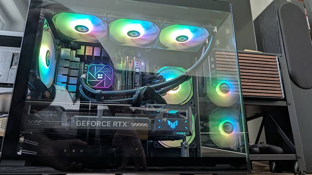 Ultra high-end PC Workstation gaming Ryzen 9 / RTX im Kanton Freiburg ...