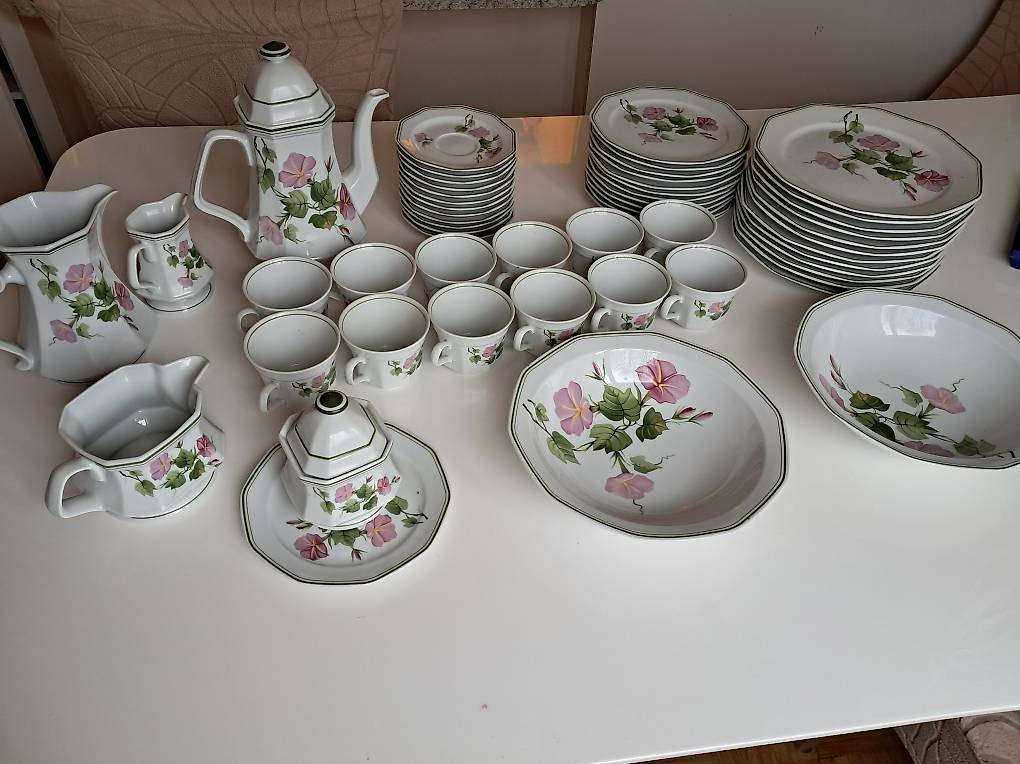 Service de vaisselle en porcelaine Winterling Bavaria im Kanton Bern ...