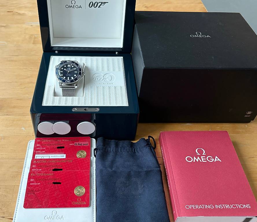 OMEGA Seamaster 300M Diver James Bond 60th Anniversary Canton Basel ...