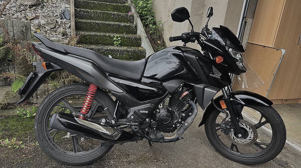 Honda cb 125 f Canton Vaud - anibis.ch