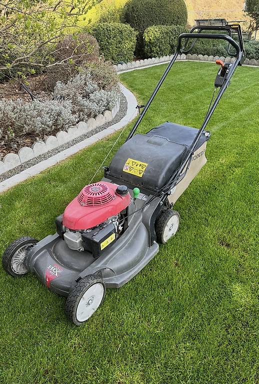 Honda HRX 547 hydrostatique Canton Valais - anibis.ch