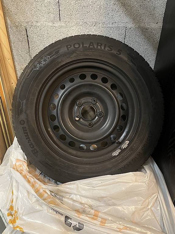 4 pneus Polaris 5 Canton Genève - anibis.ch