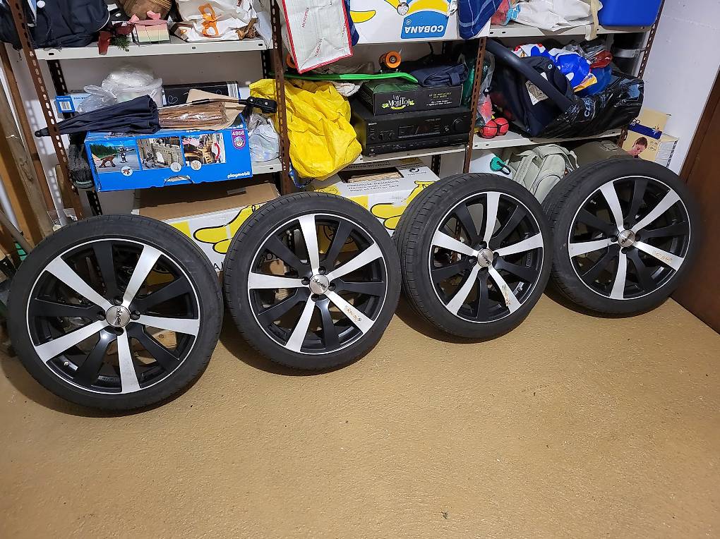 225/40R18 Goodyear Eeagle F1 Advanti Racing 4x98mm Canton Vaud - anibis.ch