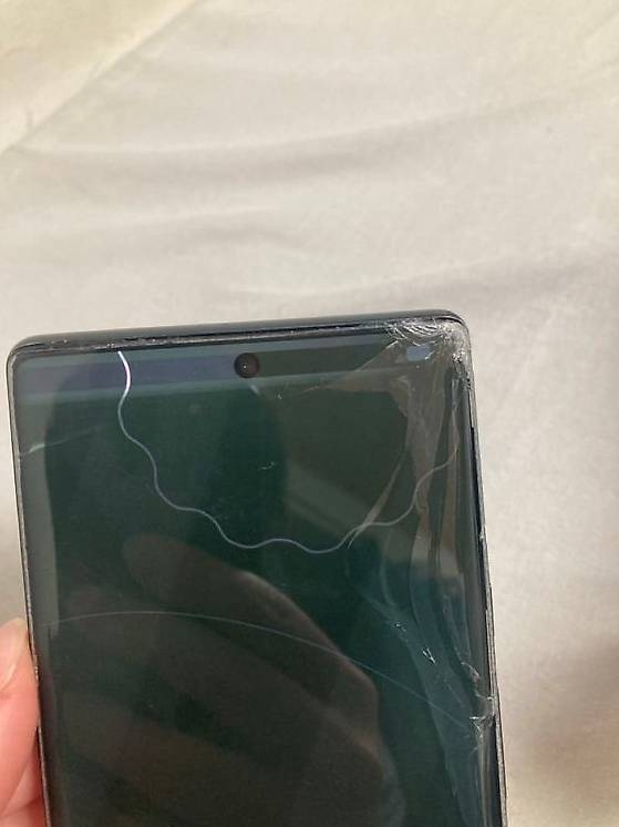 Google Pixel 6 Pro (broken screen + sim-lock) Canton Vaud - anibis.ch