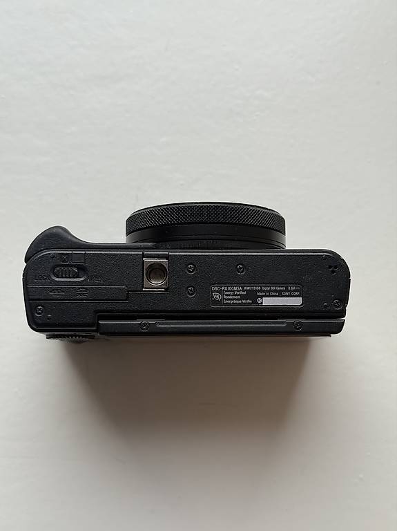 Sony RX100 VA - excellent état de fonctionnement Canton Vaud - anibis.ch