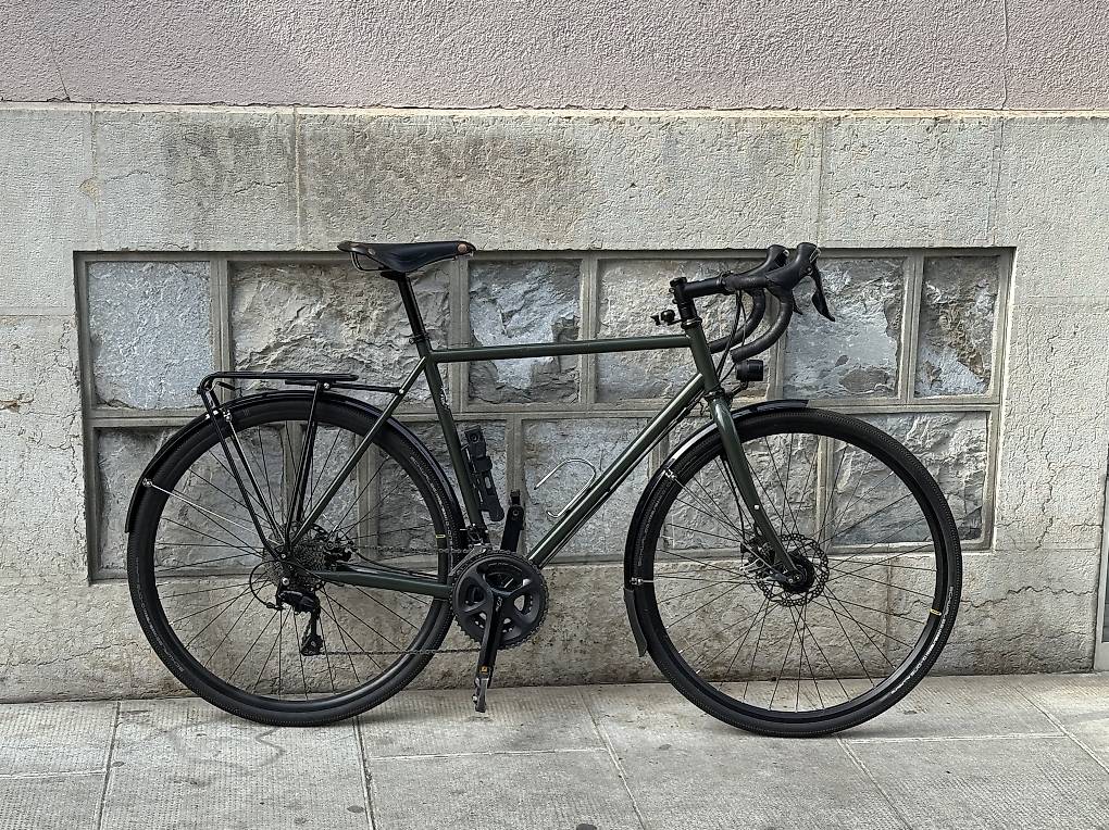 INTEC F010 Vélo de voyage / randonnée Canton Genève - anibis.ch