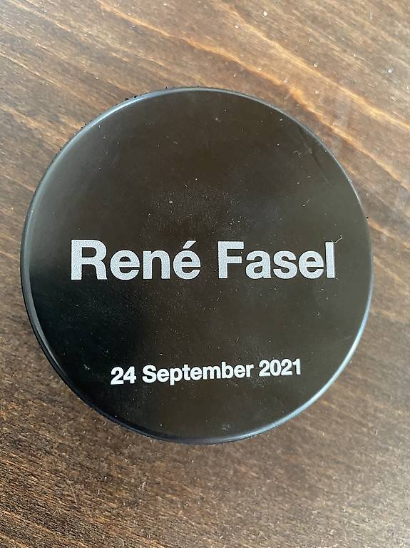 IIHF Puck Hall of Fame René Fasel Canton Fribourg - anibis.ch