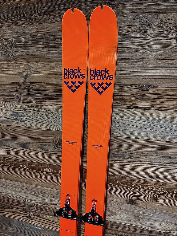 Skis Rando ultralight Vastus freebird Black Crows Canton Genève - anibis.ch