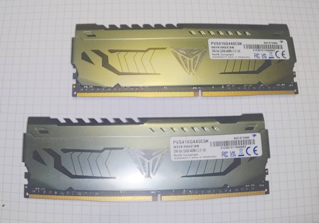 Patriot Viper Steel 16GB (2×8GB) DDR4?4400 CL19 RAM Kit im Kanton Bern ...
