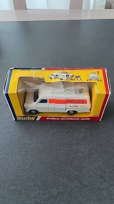 Dinky Toys Ford Transit Van Police Accident Unit, 272 im Kanton Genf ...